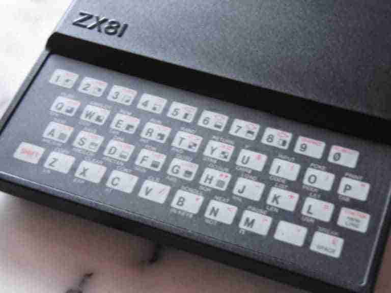 A look at the 6 most notable computers from the 80s decade. - 80s baby