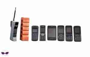 The History Of The First Cell Phone To Now Having A Smartphone